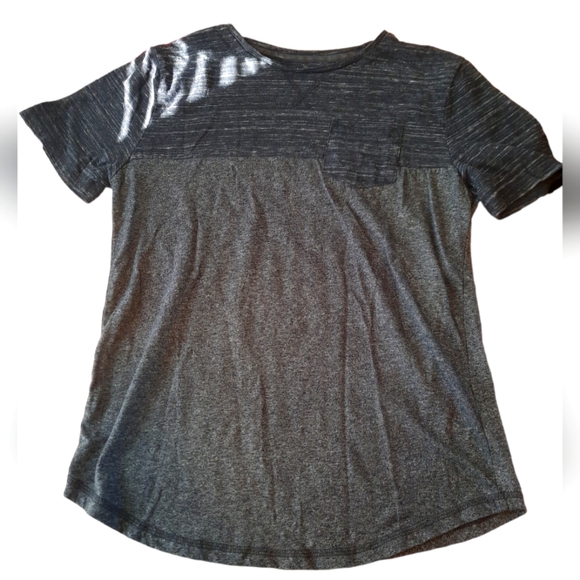 Baileys Point | Shirts | Mens Baileys Point Tshirt | Poshmark